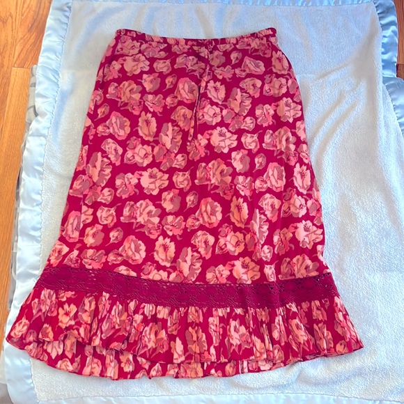 Odille | Skirts | Pink Floral Print Draw String Skirt | Poshmark